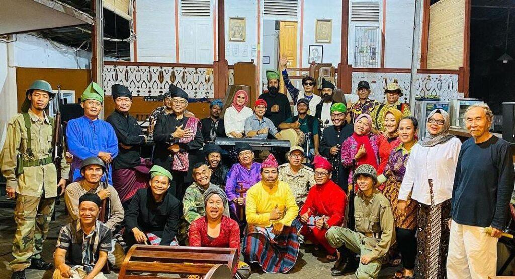 Bang Usin Ikut Jadi Aktor Pada Teater Lakon Ratu Samban | Bencoolen Times